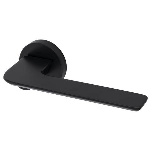 LR4010 Lever Door Handle On Round Rose – Denleigh